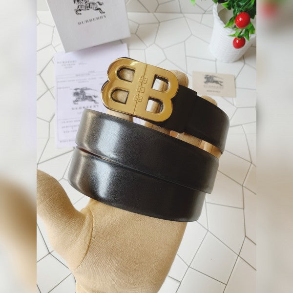 BURBERRY GOLDEN BLACK PREMIUM QUALITY BELT – FaNcY BuCkEtS